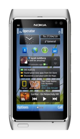 Сенсорный телефон Nokia N8