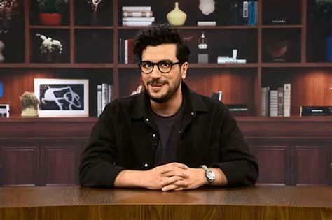 امیرحسین قیاسی به علی اوجی چرا میری با زن مردم عکس میگیری؟