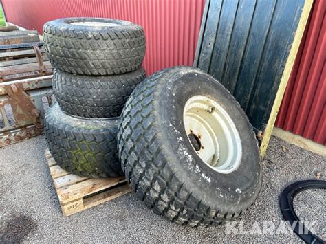 Entreprenaddäck Titan Multi Trac Cs Helsingborg Klaravik