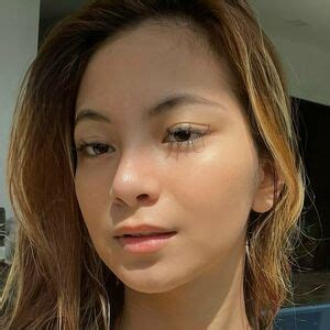 Krystal Mana Siobe Lim Lifeofayemami Nude Leaks Fapello