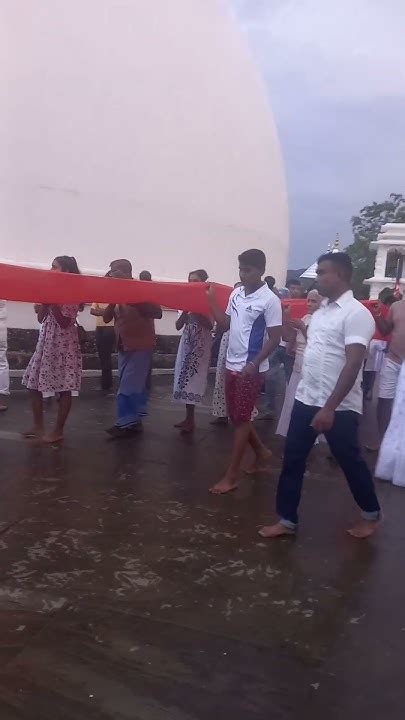 උතුම් කිරිවෙහෙර වහන්සේට නමස්කාර වෙිවා Youtube