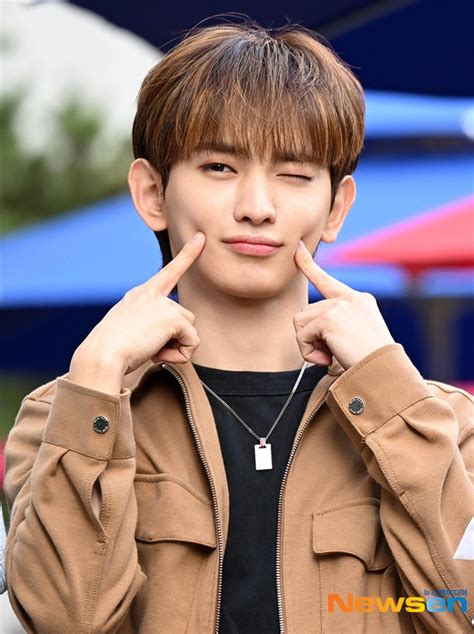 템페스트 Lew 애교에 입덕~ 포토엔hd 네이트 연예