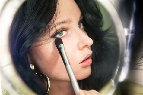 After Dark With Dana Wright All Pink Everything Into The Gloss