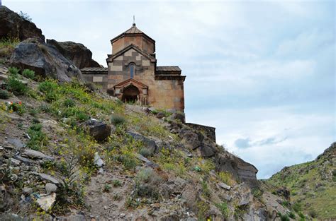 Սուրբ Ստեփանոս 7 րդ դար։ St Stepanos Church