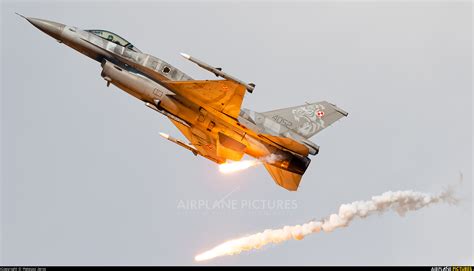 Photo Of Poland Air Force Lockheed Martin F 16c Block 52 Jastrząb 4052 By Mateusz Jaros