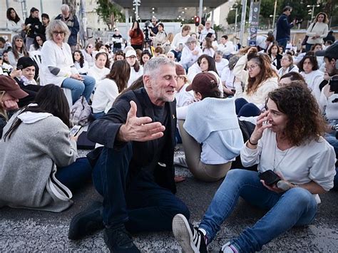 Яиру Голану пришлось доказывать что у него нет дочери уклонистки и вообще дочери 26 12 2024