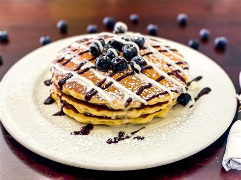 The History Of Pancakes A Modern Brunch Staple Brunch Cafe