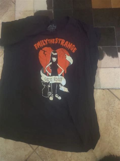 Hot Topic Tops Hot Topic Emily The Strange Vintage Y2k Tee Size 3x