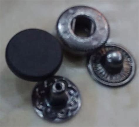 Zinc Coated Snap Buttons Round 12 L At Rs 5piece In New Delhi Id