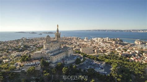 올가을 남프랑스 직항으로 빠르게 편하게 떠볼까 롯데관광개발 마르세유 직항 전세기 상품 출시