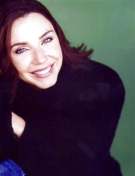 Stephanie Courtney Flo From Progressive Insurance Ads Porn Pictures