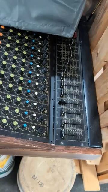 Unit D215 Ottawa Ontario Dss111 Bid13