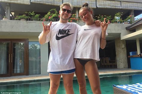 Melbourne Couple Has Sex In Hotels For Erotic Blog Daily Mail Online