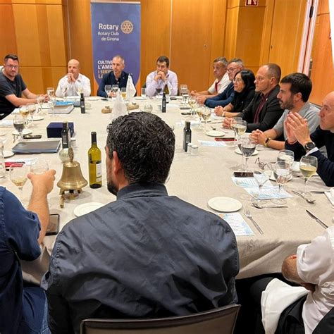 Visita De Lingrid Steinhoff Nova Governadora Del Districte 2202 I De Lanika Haberkorn Nova