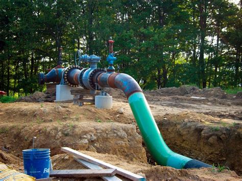 PIPELINE CONSTRUCTION HOLLOMAN