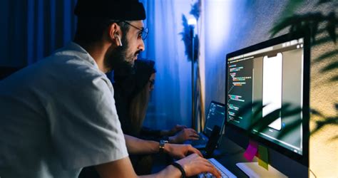 hire the best next js developers saffron tech