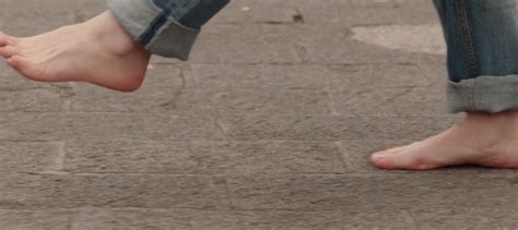 Mariana Treviños Feet