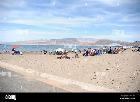 Visitors Celebrate Memorial Day 2013 At Boulder Beach In Lake Mead