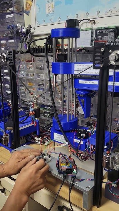 아두이노와 조이스틱제어로 플라잉 연출 완성 천장 모형 움직이기 Youtube