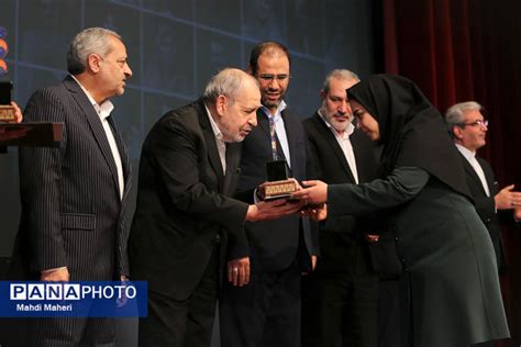 آیین اختتامیه فصل اول برنامه تلویزیونی میم مثل معلم