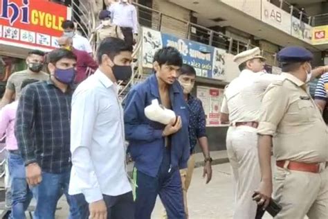 Grishmas Open Throat Sand Murder Case Surat Grishma Murder Case