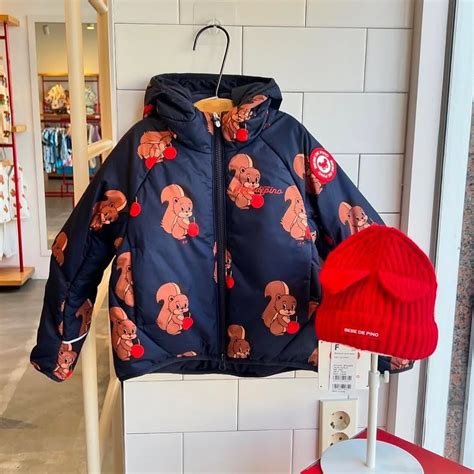 베베드피노 대전원신흥점 도안점 넘흐넘흐 귀여운 베이비라인” 제스 플리스자켓and 팬츠 셋업 신상 입고 되었어요 🤍 네이비 컬러에 부드럽고 따듯한 플리스 원단으로 제작된