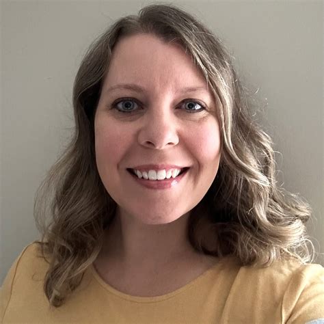 Lacee Pinkerton Gennev Expert Virtual Menopause Care