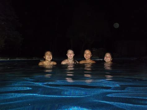 1000171 Skinny Dipping Flickr