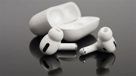 All The Different Ways To Find Your Lost AirPods Lifehacker
