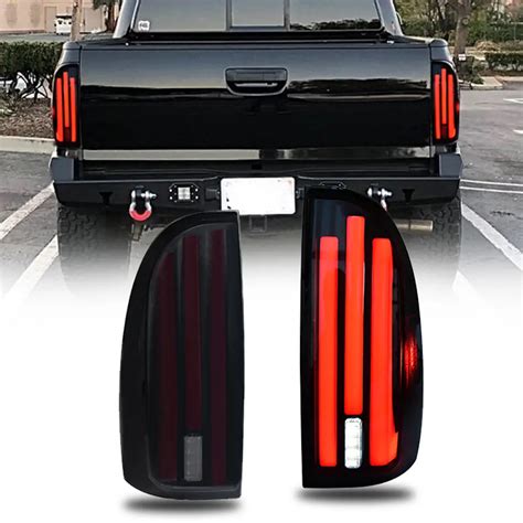 Truck Tail Light Assembly Taillight For Toyota Tacoma Pickup 2005 2015