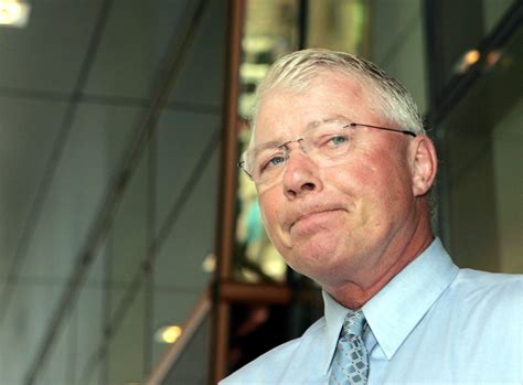 Its Time To Reevaluate Bobby Clarke As Flyers General Manager