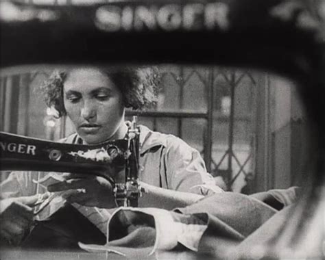 Уроки технологии в школе Собинки переориентировали на обеспечение фронта ИА Красная Весна