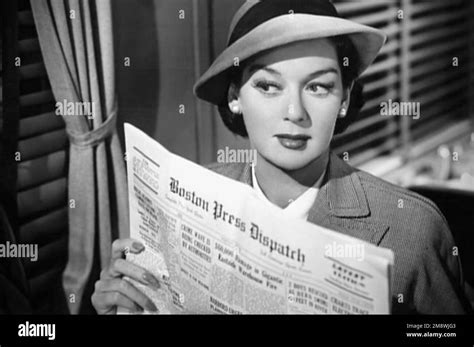 Rosalind Russell 1950 Fotos Und Bildmaterial In Hoher Auflösung Alamy