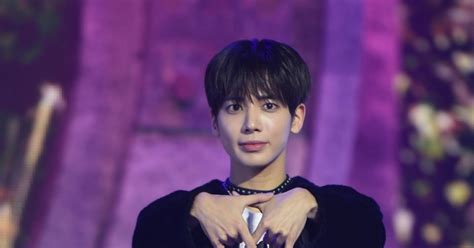 [포토] 투바투 태현 빠져드는 눈빛