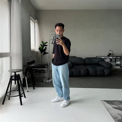 Hans Nicholas Youtube