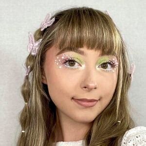 Abby Rose Age Family Bio Famous Birthdays