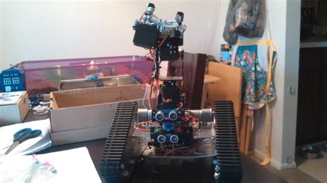 Autonomous Tank W Robotic Armarduino Bluetooth 8 Steps