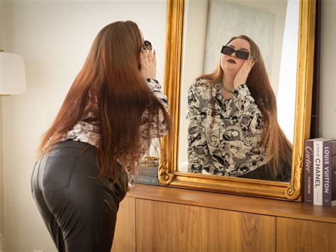 Emma Connor Cam Model Free Live Sex Show And Chat Stripchat