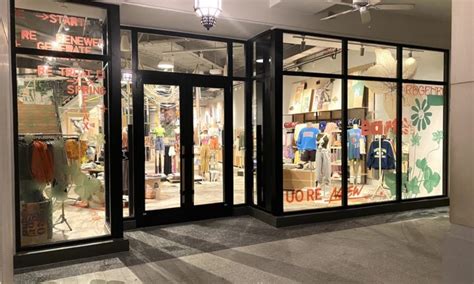 Urban Outfitters Store Layout Urban Outfitters Nyc I Store Design