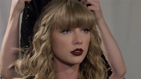 Taylor Swift Black Hair