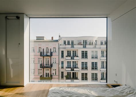 Zanderroth Architekten Designs Housing Without Internal Walls