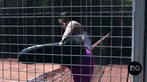 Olivia Tennis Court Eporner