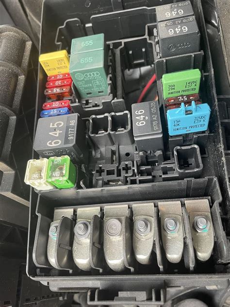 Gloaso Atc Ato Circuit Breaker Fuse Manual Reset 12v 32v Dc Low Profile 5a