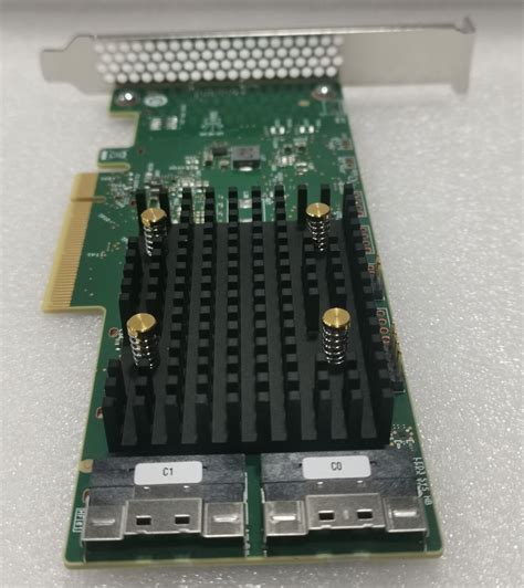broadcom hba 9500 16i tri mode storage controller sata 6gb s sas 12gb