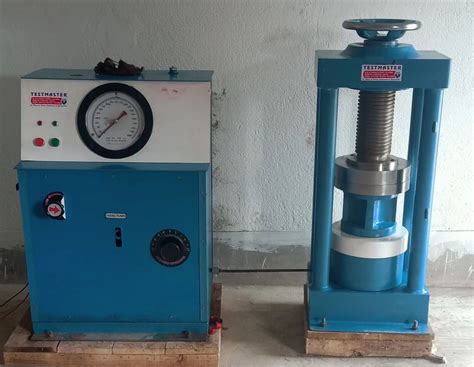 Digital And Analog Compression Testing Machine 100 Kn Manual At ₹ 45000piece In Kolkata