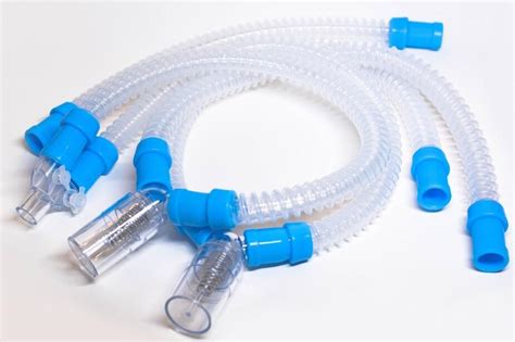 Medical Silicone Reusable Anesthesia Breathing Circuit With Water Trap From China Manufacturer