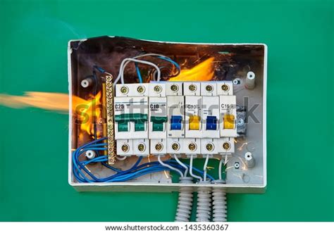 Electrical Problems Improper Electric Wiring Present Foto Stock 1435360367 Shutterstock