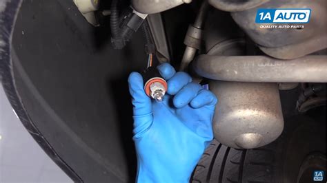 How To Replace Headlight Socket Diagnosis And Repair Tips 1a Auto