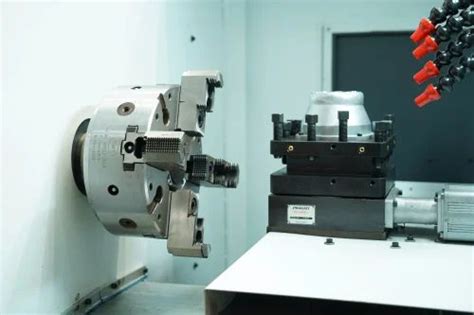 Tcp H 250l 1000mm Cnc Lathe Machine Maximum Turning Diameter 250mm At Best Price In Rajkot