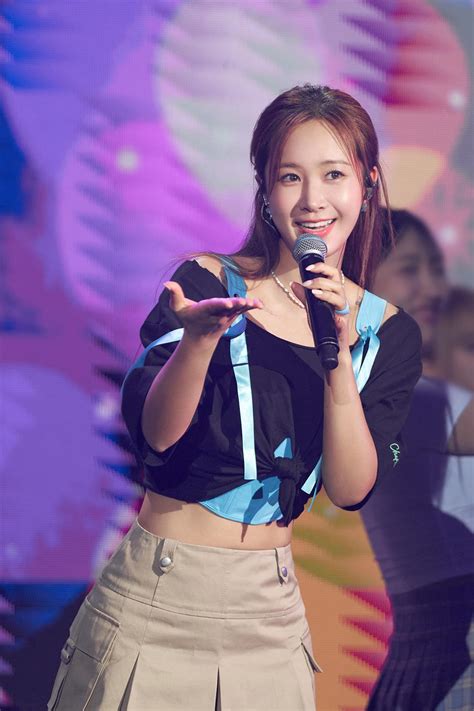 Smtown 권유리 아시아 팬미팅 투어 순항 중 타이베이 공연에서도 글로벌 사랑 화답 도쿄